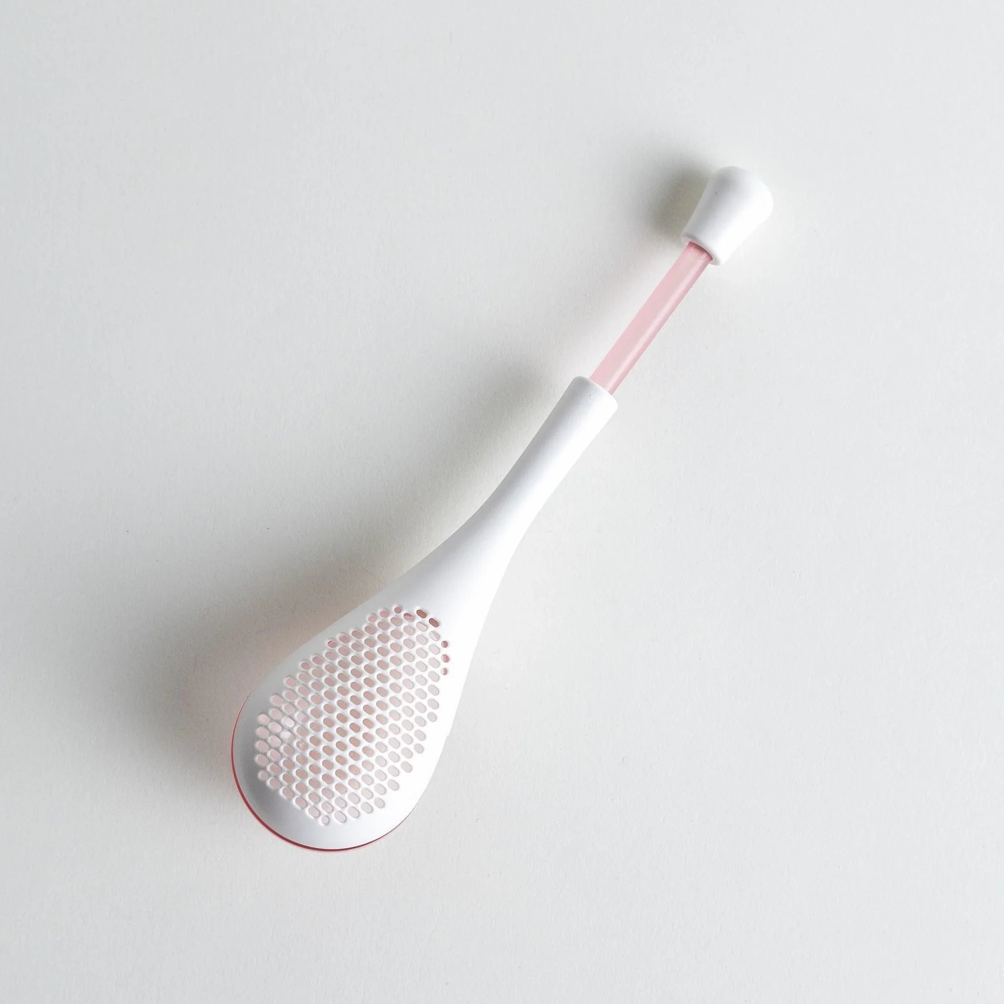 Spice Maraca Sifter - Unique Maraca-Shaped Design for Precise Dusting ...